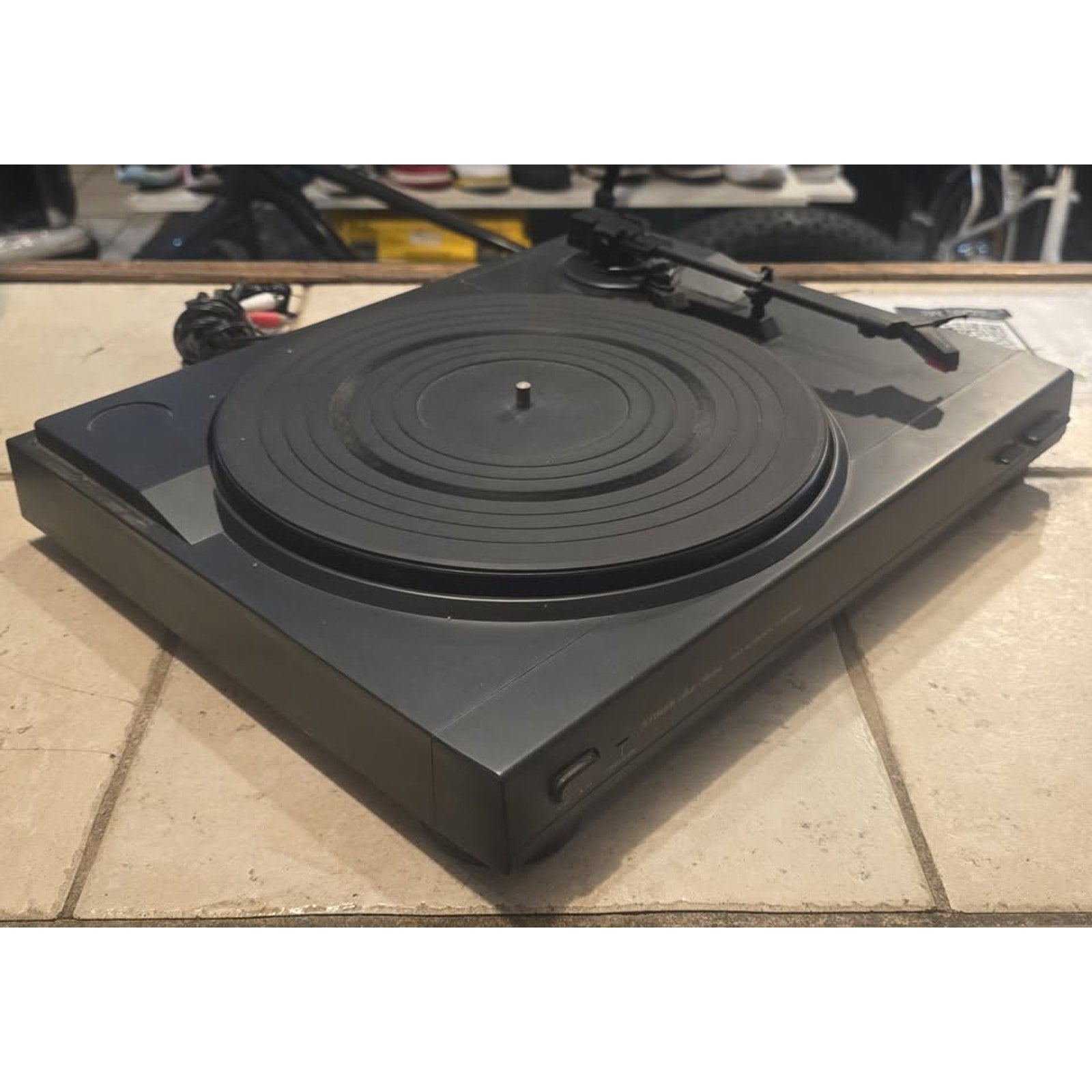 Fusher Vintage Turntable / MT-9115 / – Wolfpack Trading